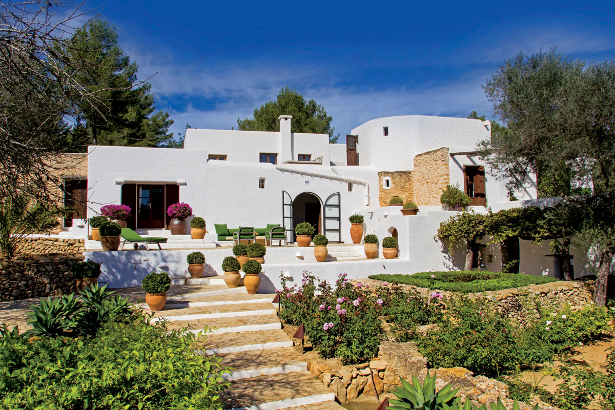 Islands in the Sun | International Property & Travel