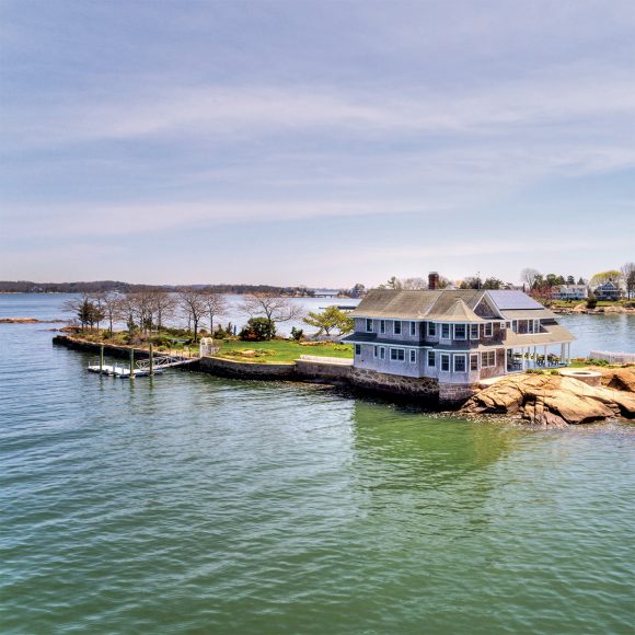 USA: Potato Island, Connecticut | International Property & Travel